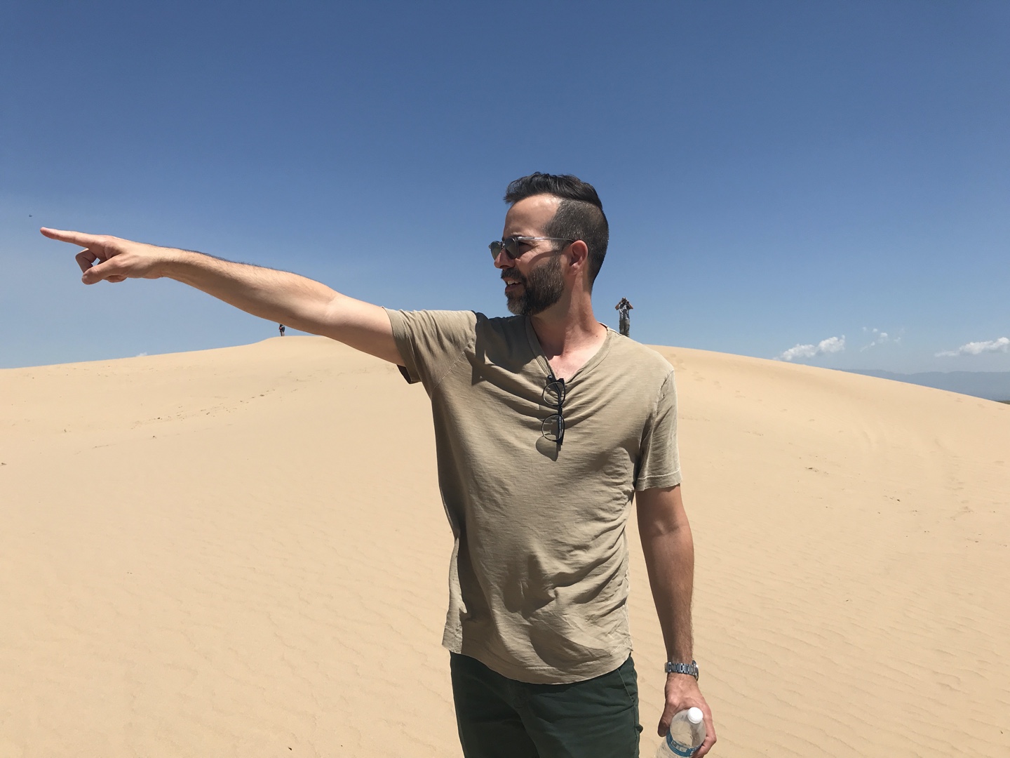 Production design of “Briarpatch” – interview with Richard Bloom ...