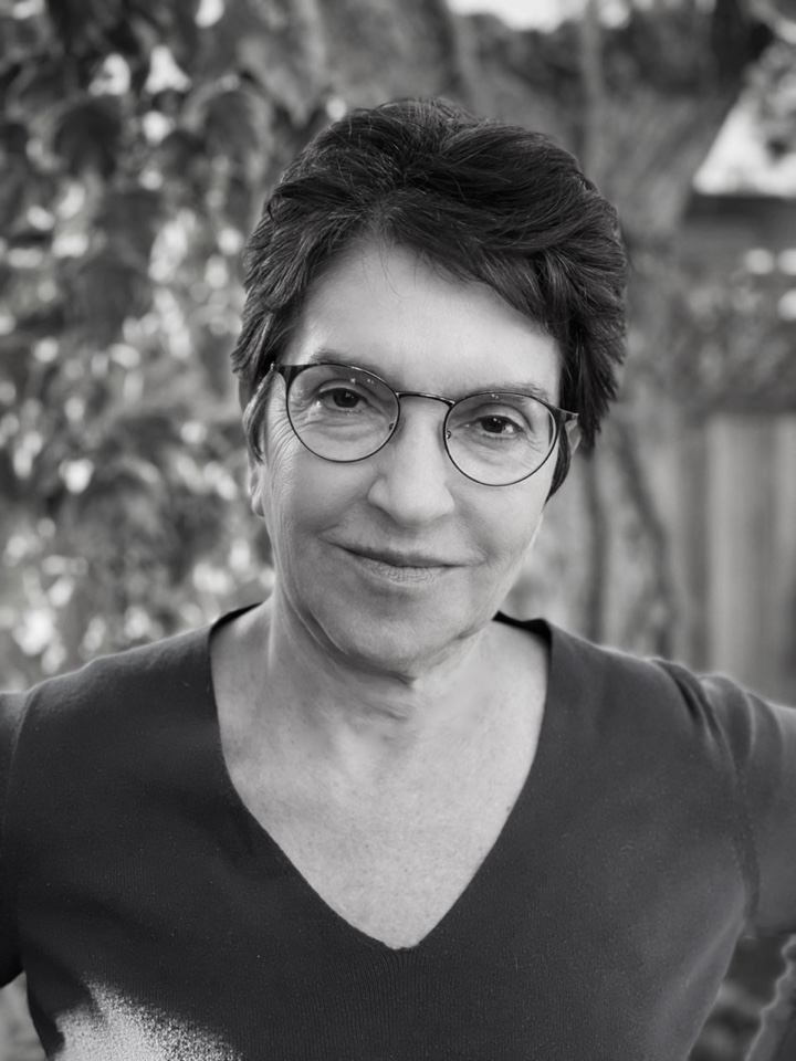 2022 · Pushing Pixels